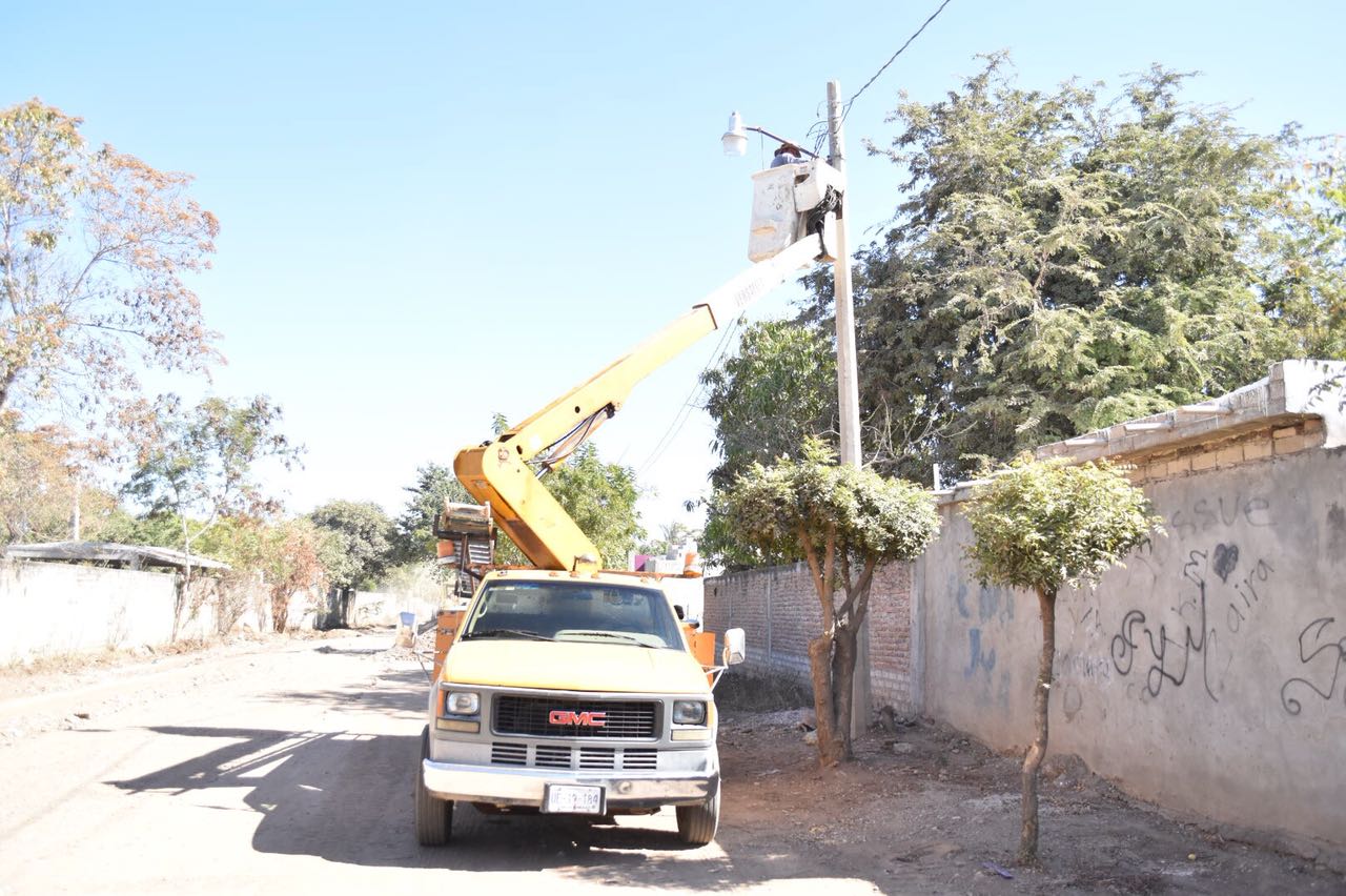 MEJORAN CALLE RIO CONITACA EN LA CRUZ – H. Ayuntamiento de Elota